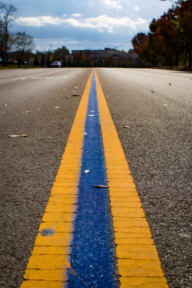 Seien Sie vorsichtig… Wenn Sie eine blaue Linie auf der Straße gesehen ...